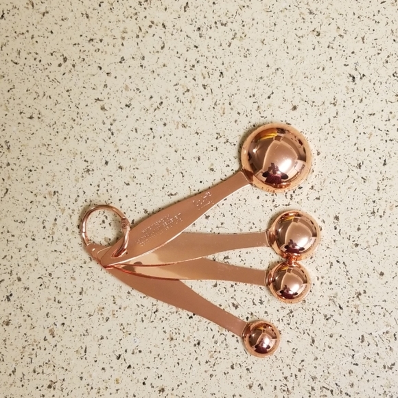 Pyrex | Kitchen | Pyrex Measuring Cup And Gradzy Measuring Spoon | Poshmark